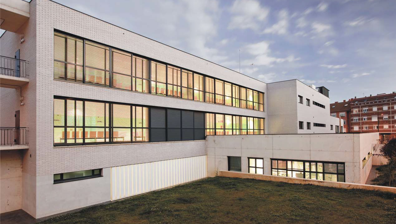 Ferestre și uși ALUMINIU CORTIZO COR60